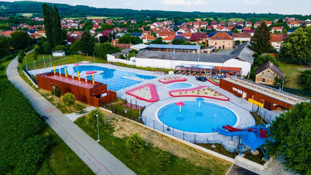 Bogat program i svečano otvorenje Gradskih bazena - Radio Nova Gradiška