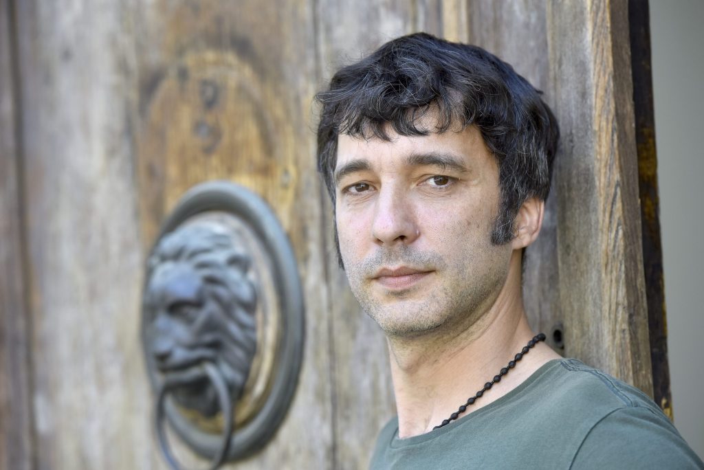 Dom kulture : Predavanje Krešimira Mišaka „Transhumanizam – ima li duha ...