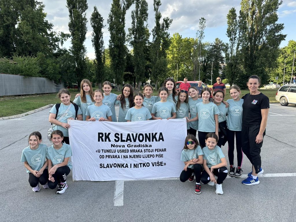 Uspješna sezona: RK Slavonka - Ekipa U11 na završnici prvenstva ...
